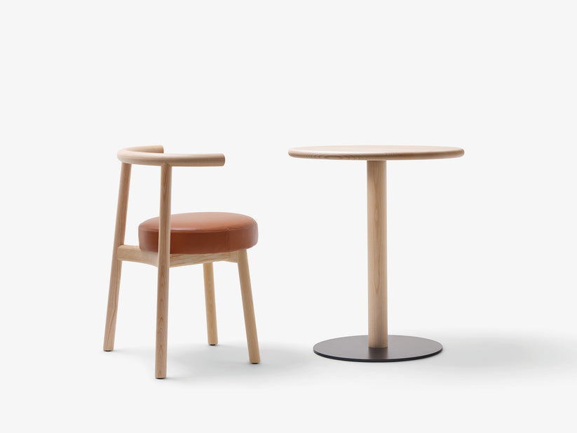Solo Table - Round | Cafe Table | District – District Furniture