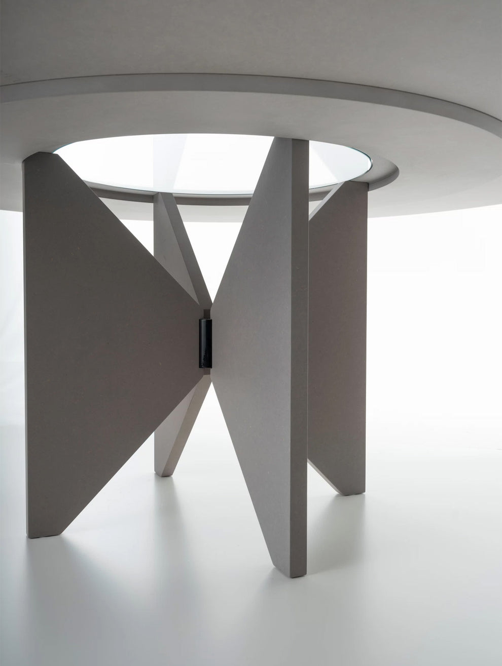 Saturno Dining Table | Dining Table | District – District Furniture