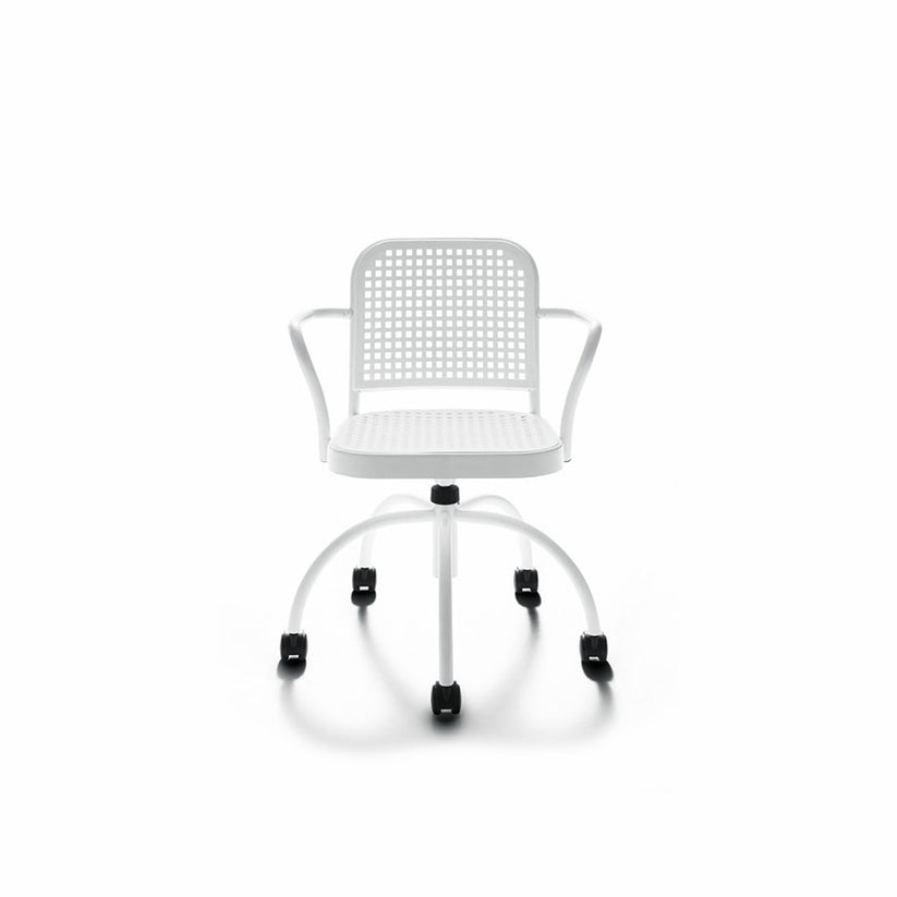 Silver Chair 5 Star Swivel | Meeting Chair | District – District Furniture